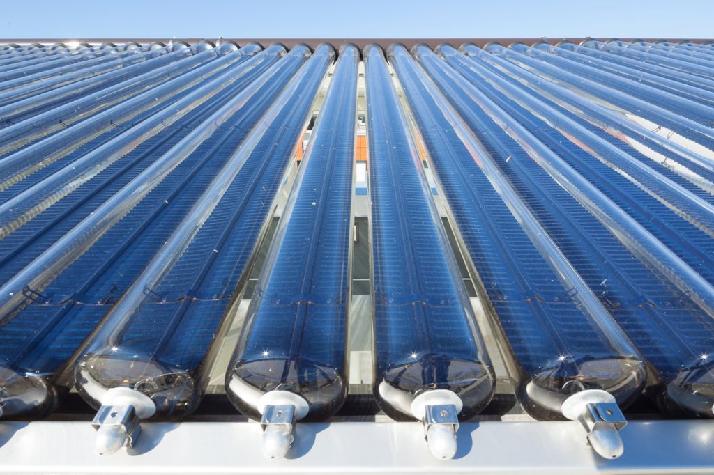 D-Solar panels CIRS roof - Construction Canada