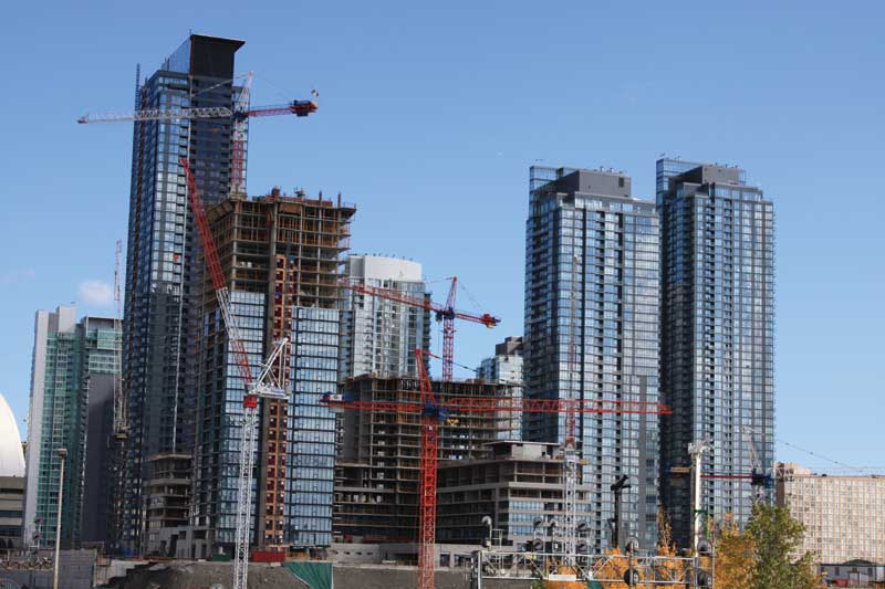 bigstock_Toronto_Development_3900342 - Construction Canada
