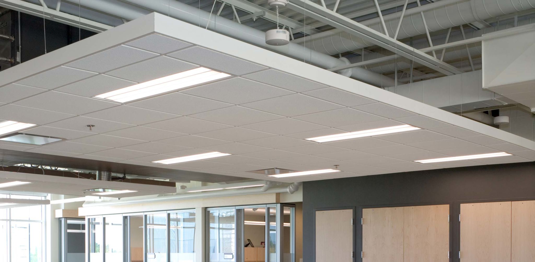 Providing acoustic comfort with sound masking - Construction Canada