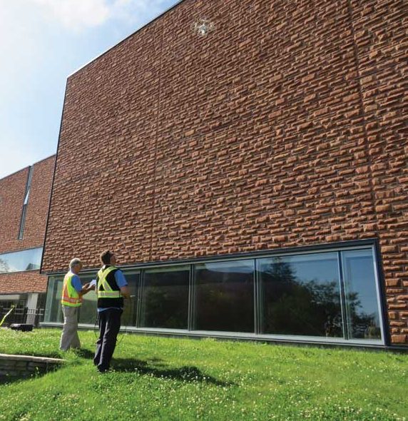 Drones and Construction: Maximizing the benefits while minimizing the ... Drones and Construction: Maximizing the benefits while minimizing the ...