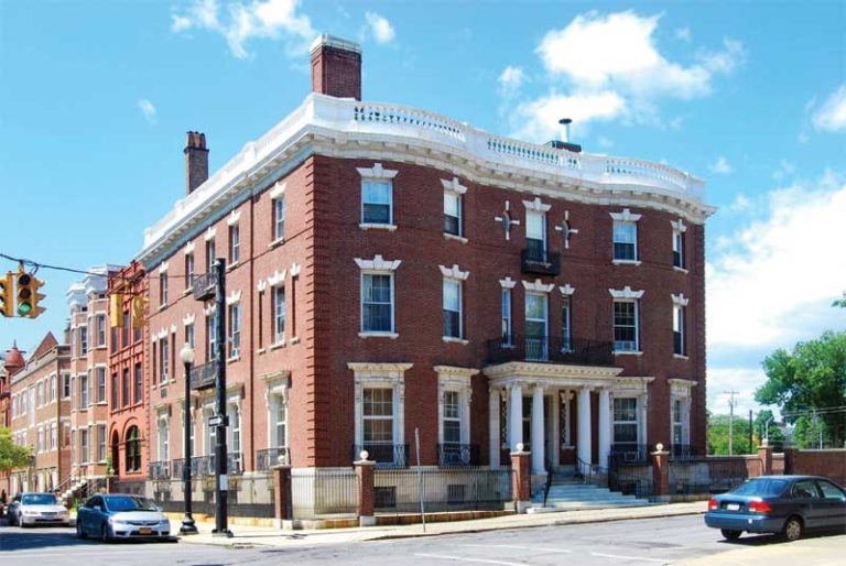 1-Typical-Mass-Brick-Masonry-Building - Construction Canada