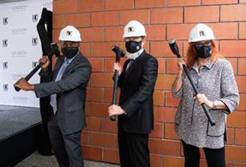 Opener - Construction Canada