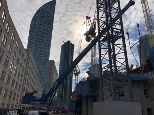 Global heavy lifting firm assists with T.O.’s Union Station overbuild ...