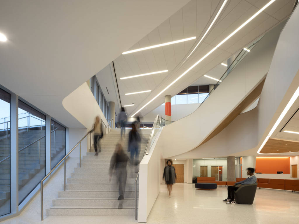 U.S. university fuses neoclassical-modern design with Canadian ...