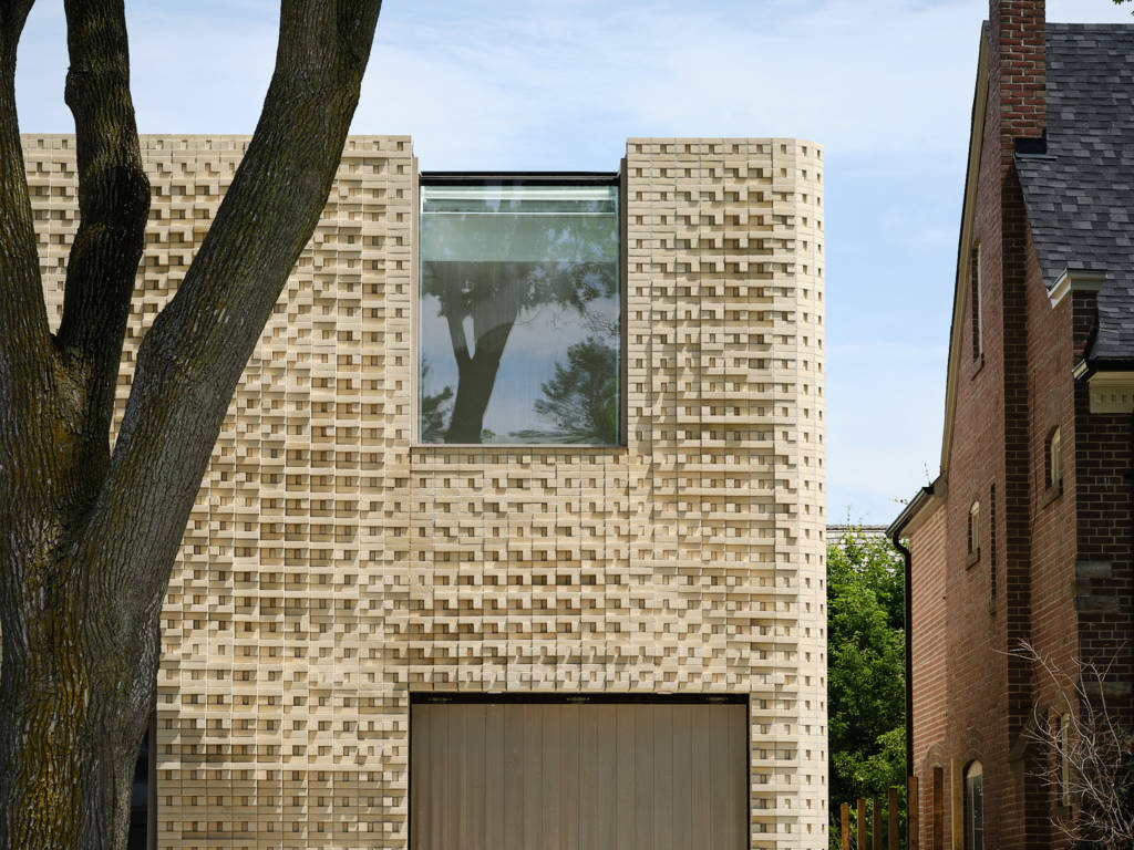 Toronto’s Canvas House facade redefines architectural norms ...
