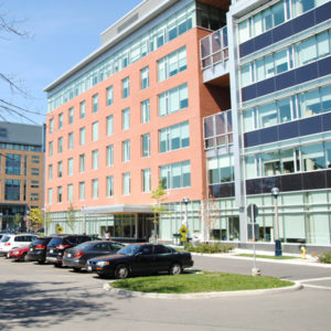 Camh_queen_st-f - Construction Canada