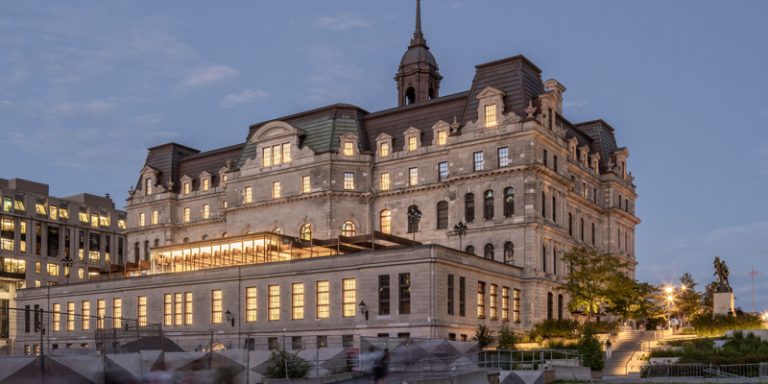 tM_MontrealCityHall-thumb - Construction Canada