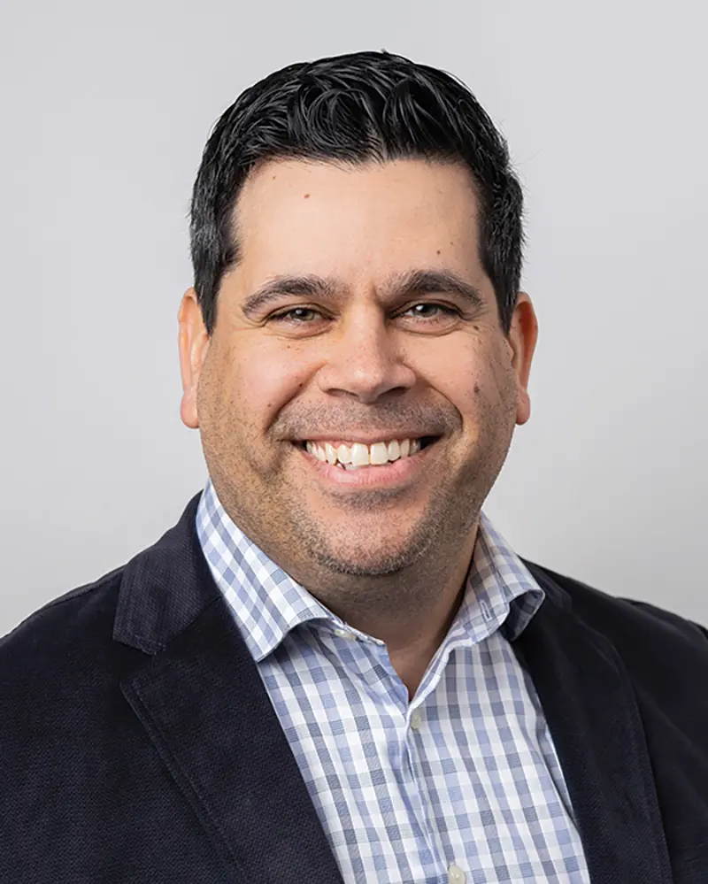 Boyer_Headshot - Construction Canada