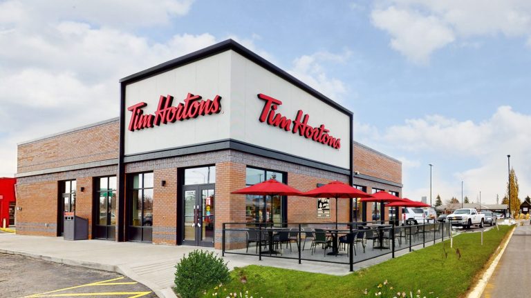 Tim Hortons plans new stores, upgrades with $400M investment ...